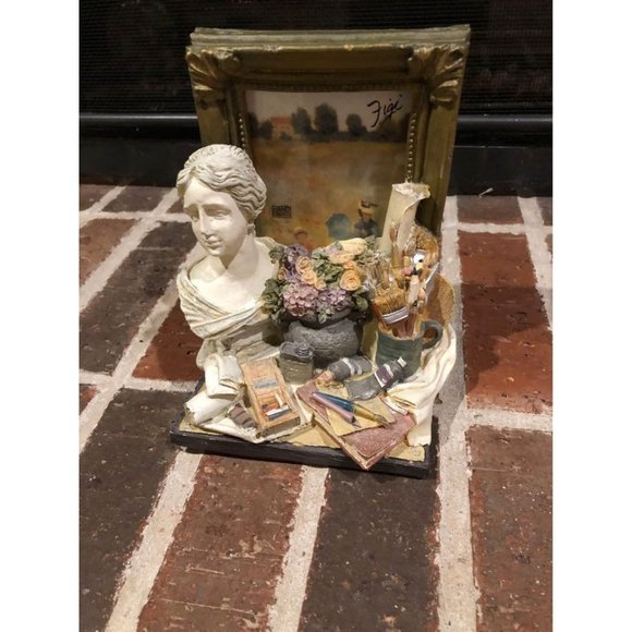 nobrand | Other | Stunning Vintage Resin Bookend And Frame With ...